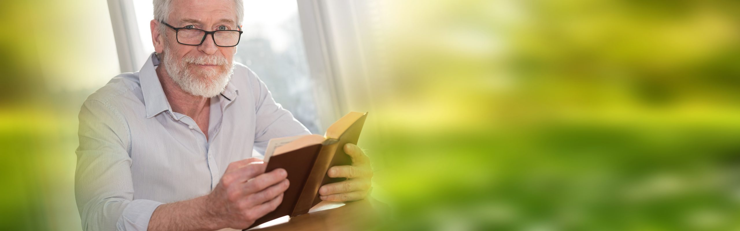 The Benefits of Reading and Libraries for Older Adults - Caring.com